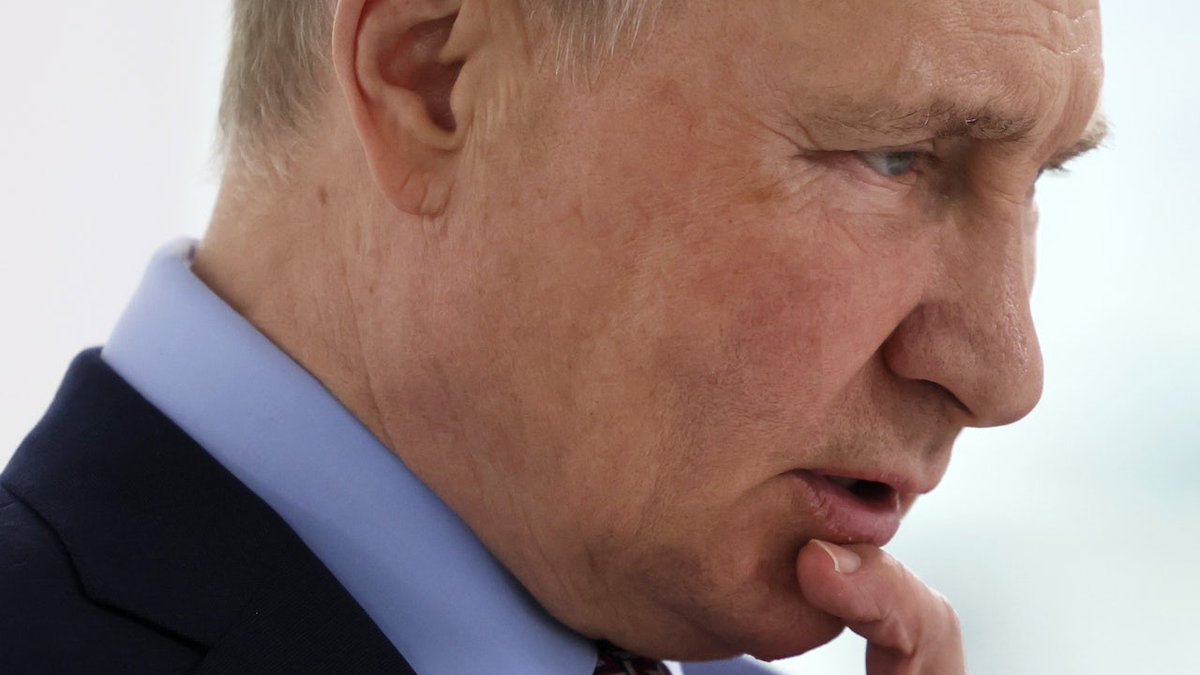 TV 2 NEWS on Twitter: "Vesten øger pres på Rusland med nye sanktioner mod olieeksport http ...