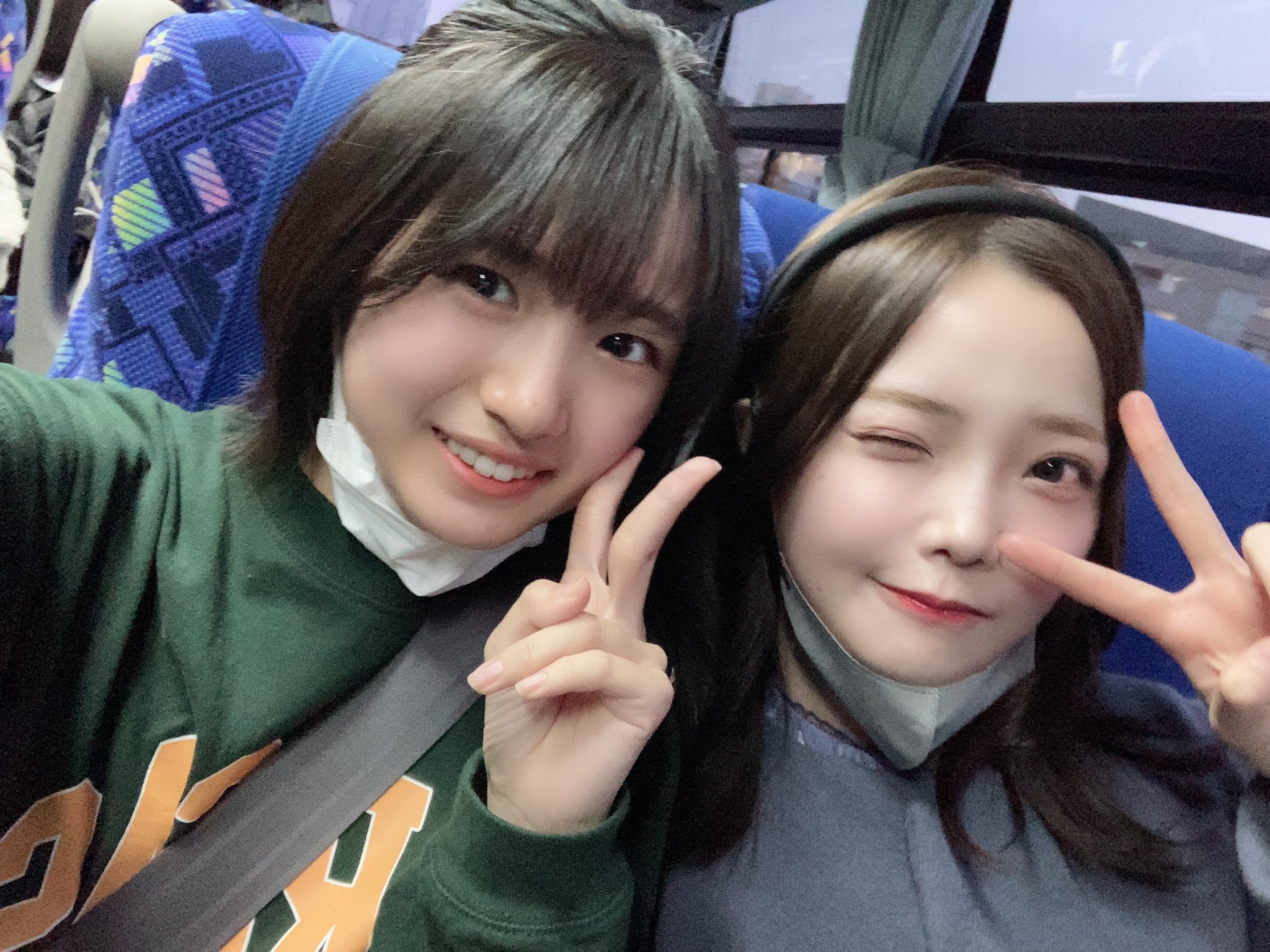 加藤結＠12/17ソロライブ on Twitter: "ひめかさん(@_Hime_Araya_ )のお隣お邪魔してます！！ #ゼロイチファミリア #ゼロイチ大忘年会 突然マイク渡されて今年の ...