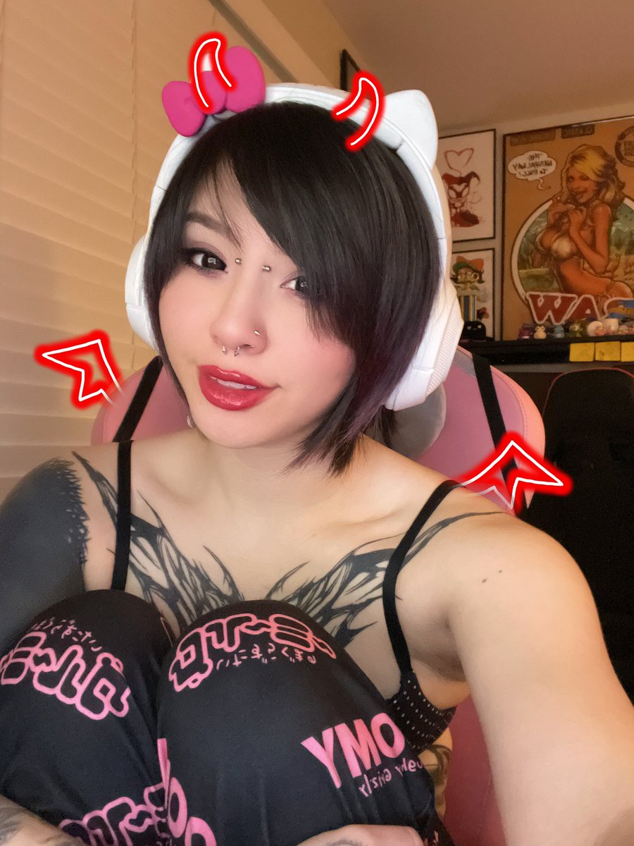 PUPPILOLI on Twitter: "Lil devil"