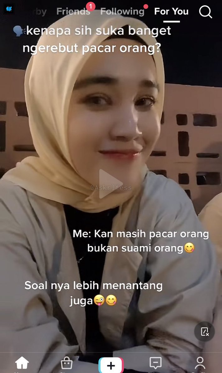 Askrlfess on Twitter: "12.12 loh masih seminggu lagi, si mbaknya udah banting harga ajaaa [Askrl]"