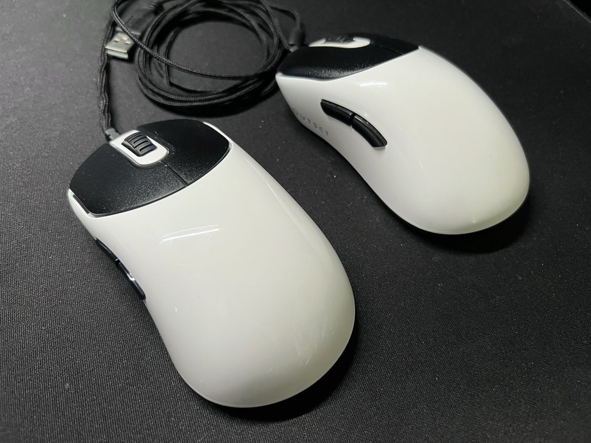 xerp on Twitter: "Kinda unfortunate that Vaxee doesn’t make glossy mice anymore, glad I was able ...