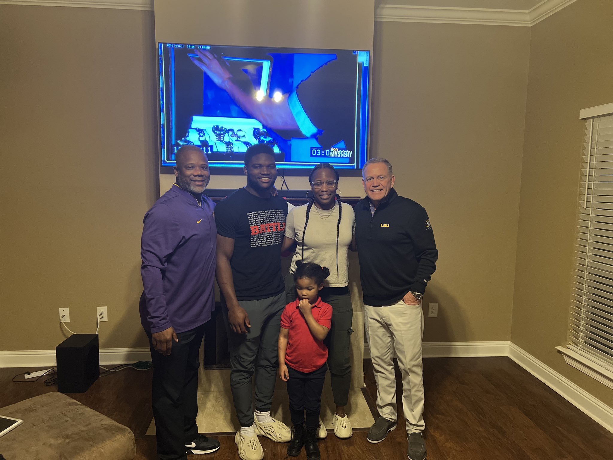 Kaleb Jackson on Twitter: "Had a great home visit @CoachBrianKelly @FrankWilson28 https://t.co ...