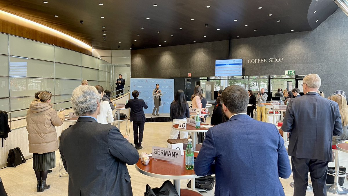 The "Speed-meeting" networking event, connecting researchers and ...