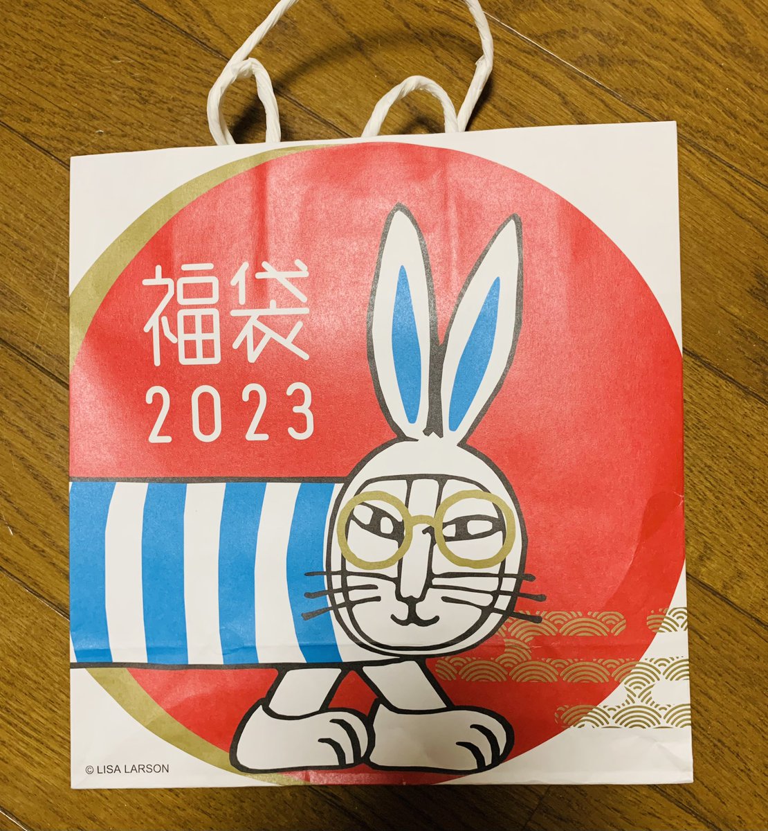 フラゲ！2023年Zoff福袋ネタバレまとめ「ブランケットがふわふわ」「メガネ券がめちゃくちゃお得」 | Jocee