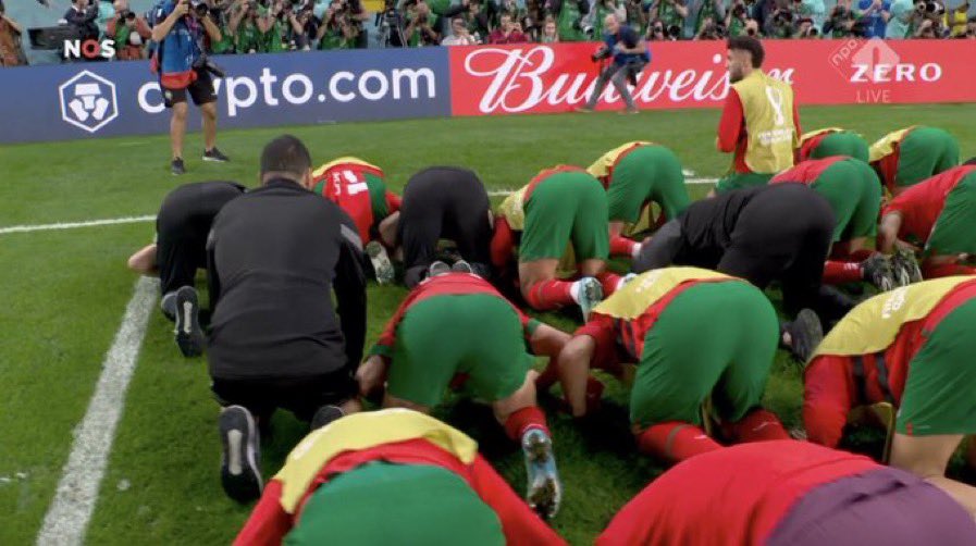 Barstool Football On Twitter No Other Sport In The World Even Compares barstool-football-on-twitter-no-other-sport-in-the-world-even-compares
