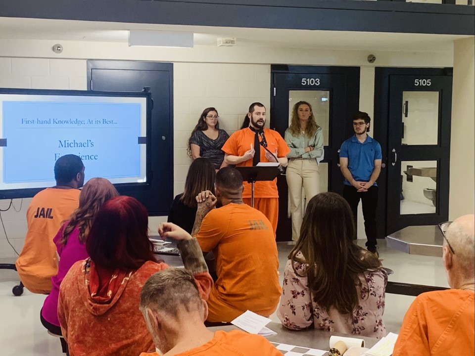 SarasotaSheriff on Twitter: "RT @JessGrosholzPhD: What a great semester with my “inside” and ...