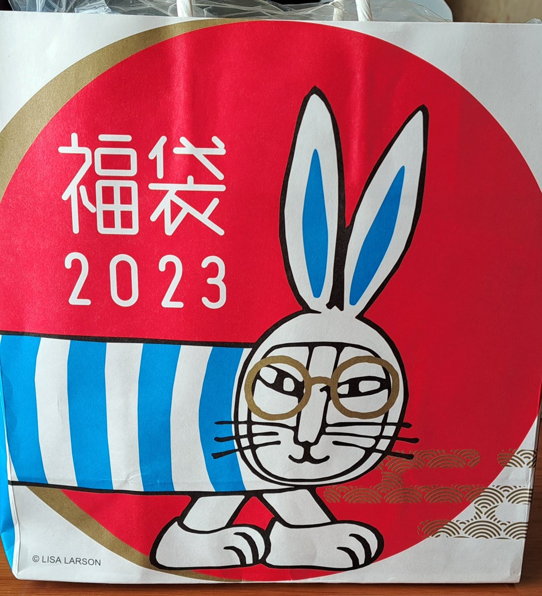 フラゲ！2023年Zoff福袋ネタバレまとめ「ブランケットがふわふわ」「メガネ券がめちゃくちゃお得」 | Jocee