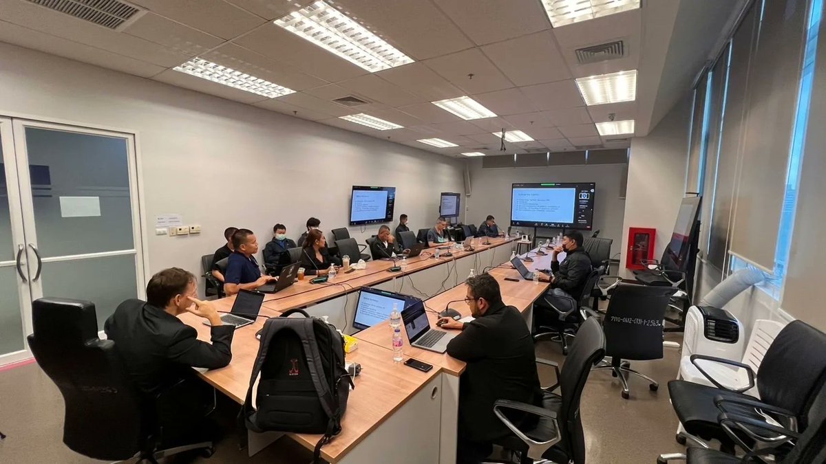 Binance on Twitter: "#Binance, in collaboration with Thai government agencies, hosted the first ...