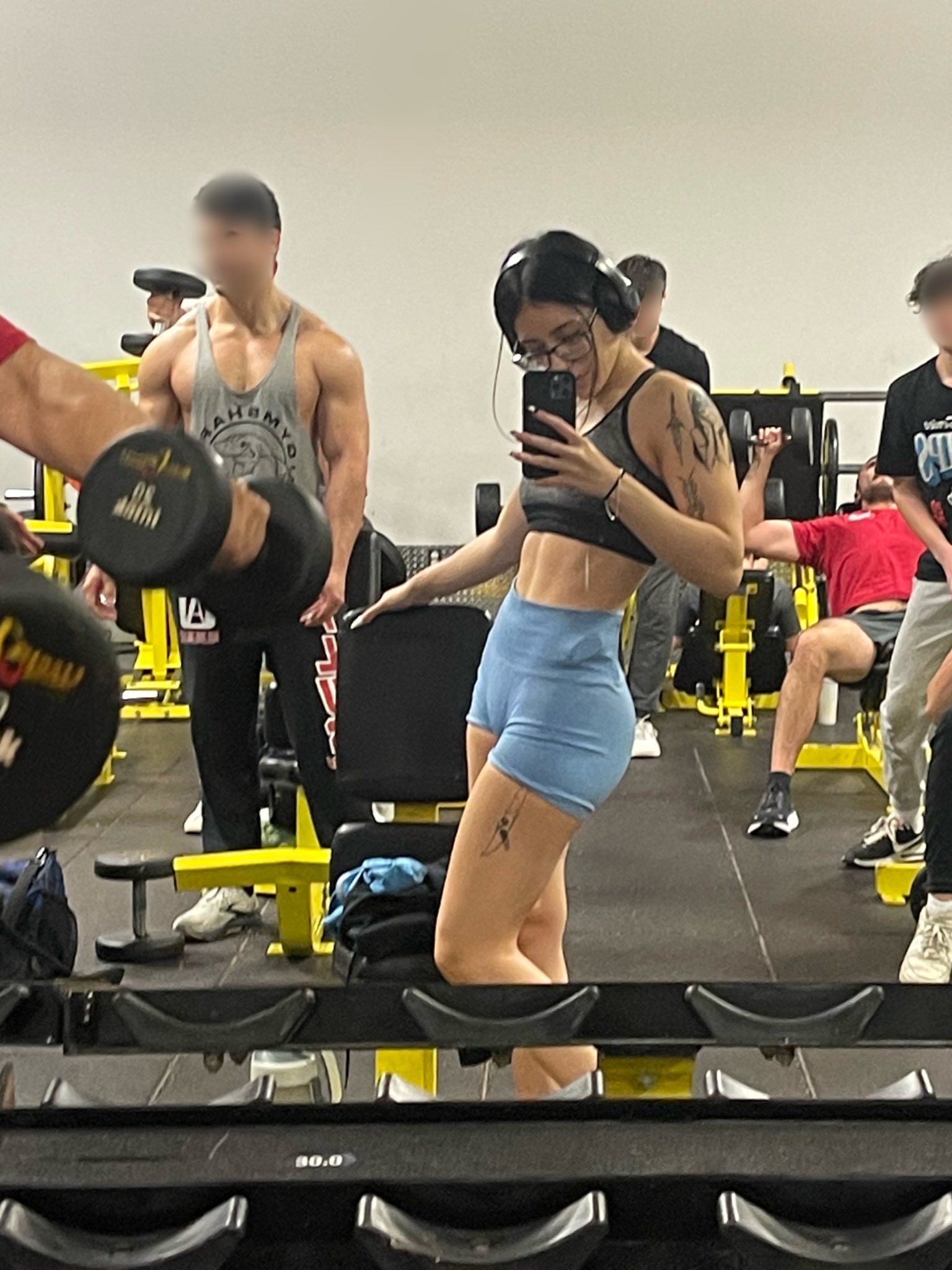 shy on Twitter: "leg day tmrw who is excitee https://t.co/J6jvJjDVFl" / Twitter