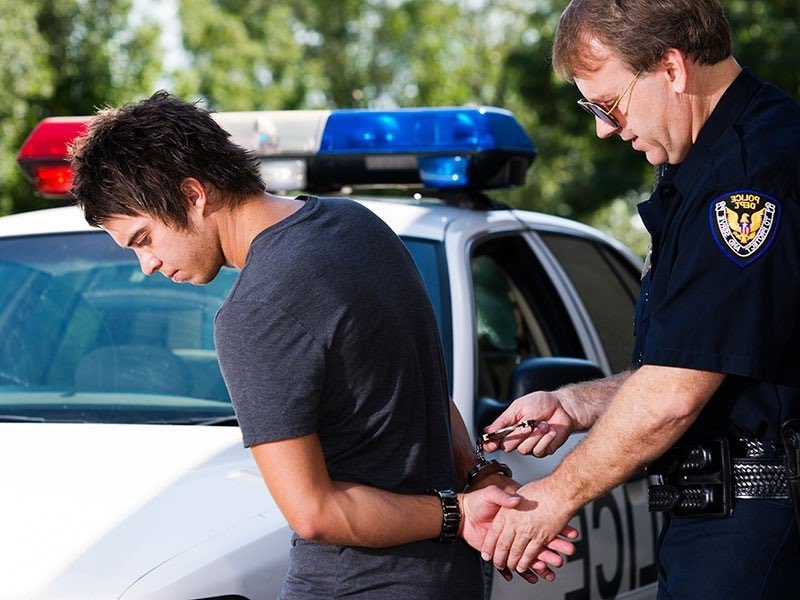 TommyNFG on Twitter: "@jiggyjayy2 Me as soon as I walk outside with mesh pants that show my dick ...