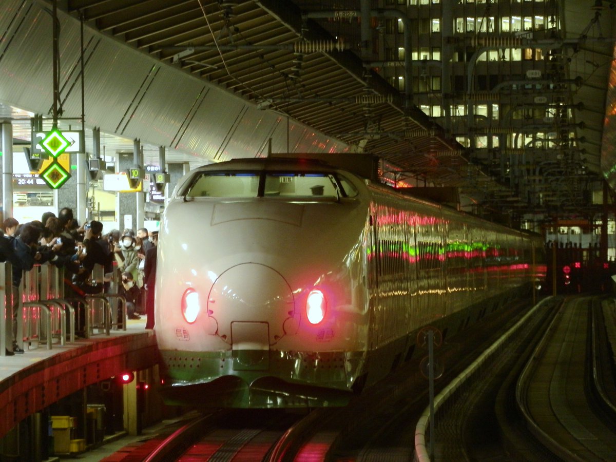 にいてつ on Twitter: "200系K47編成(2013年) E2系J66編成(2022年)"