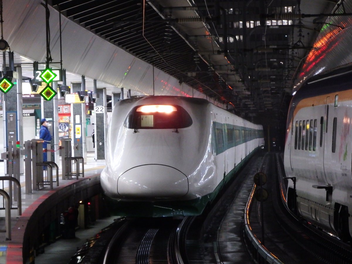 にいてつ on Twitter: "200系K47編成(2013年) E2系J66編成(2022年)"