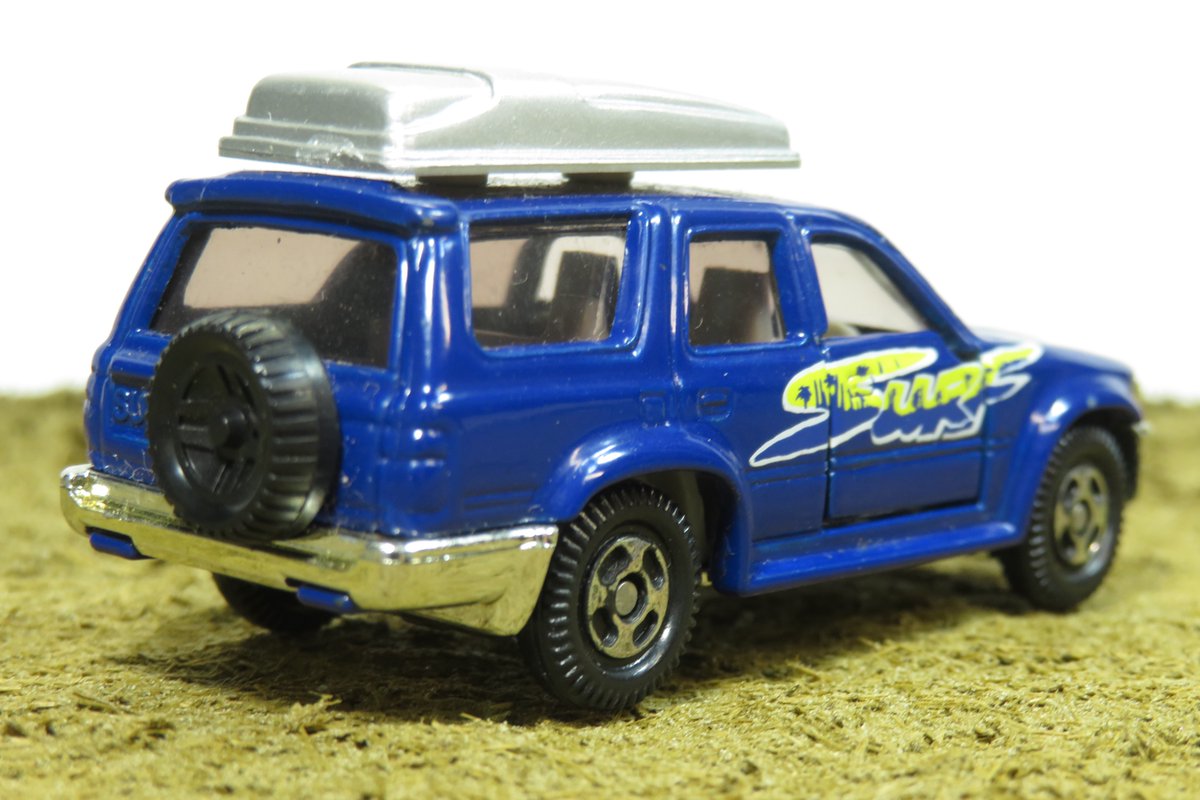 Y30vip-⑨ on Twitter: "RT @pix_eos: トミカギフト RVセット トヨタ ハイラックスサーフ 通常品84-5の130系ハイラックスサーフのトミカ。ルーフ上にはこの ...