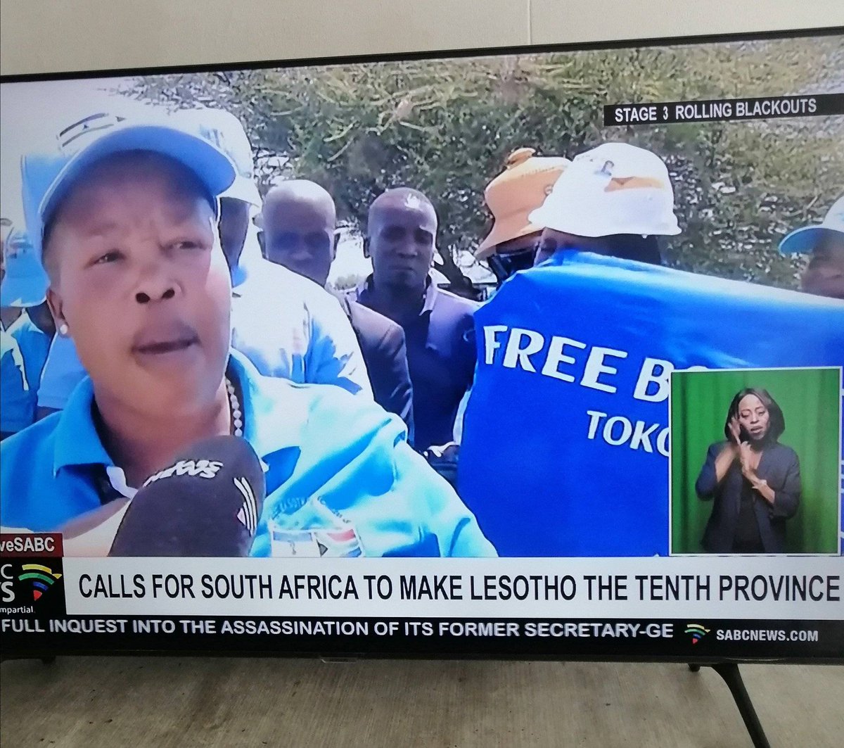 Africa Facts Zone on Twitter: "Lesotho citizens based in South Africa are calling on the South ...