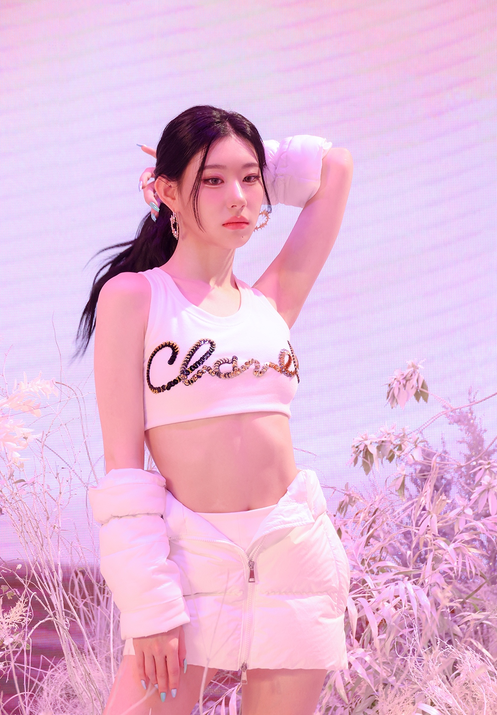 itzy pics on Twitter: "#ITZY ★ Cheshire behind the scenes https://t.co/jnUw0frCls" / Twitter