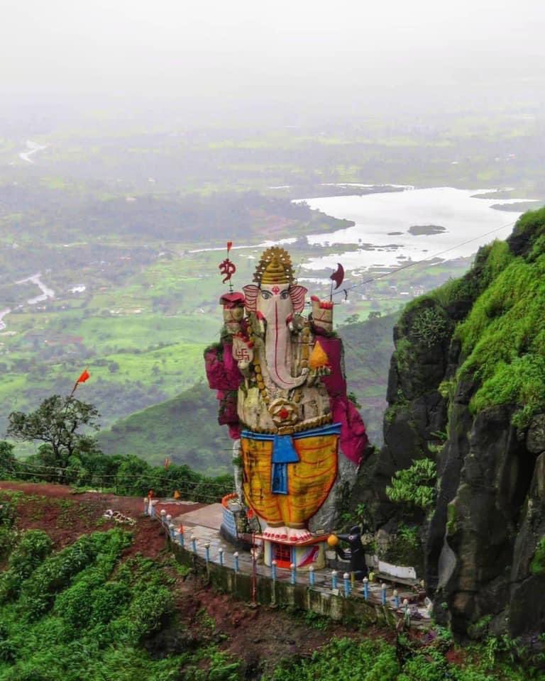 10 Beautiful & Divine Murtis of Bhagwan Ganesha in India 1. Birla ...