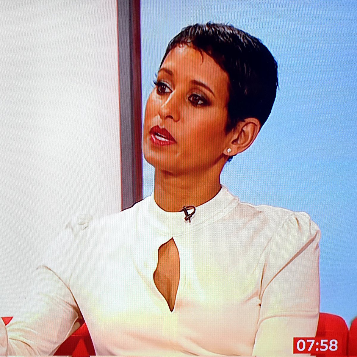 Ray Mach On Twitter Naga Munchetty Presenting Todays Bbc Breakfast