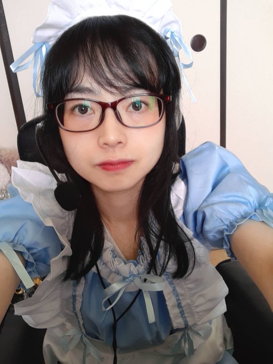 ＠ゆき☆彡 ＠チャットレディ on Twitter: "今日はアリスコスで！！ FANZAでR-18の配信をしています！！ https://dmm.co.jp/live/chat/-/chat ...