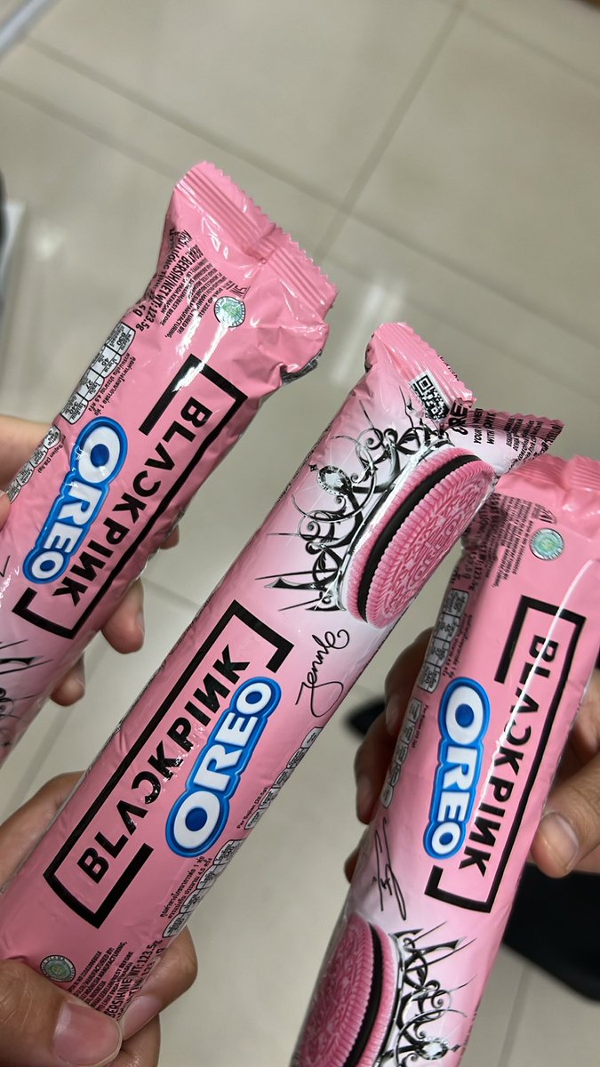 Yg udah nyobain oreo Blackpink, rasa nya kayak gimana yaa? Oreo yg dulu ...