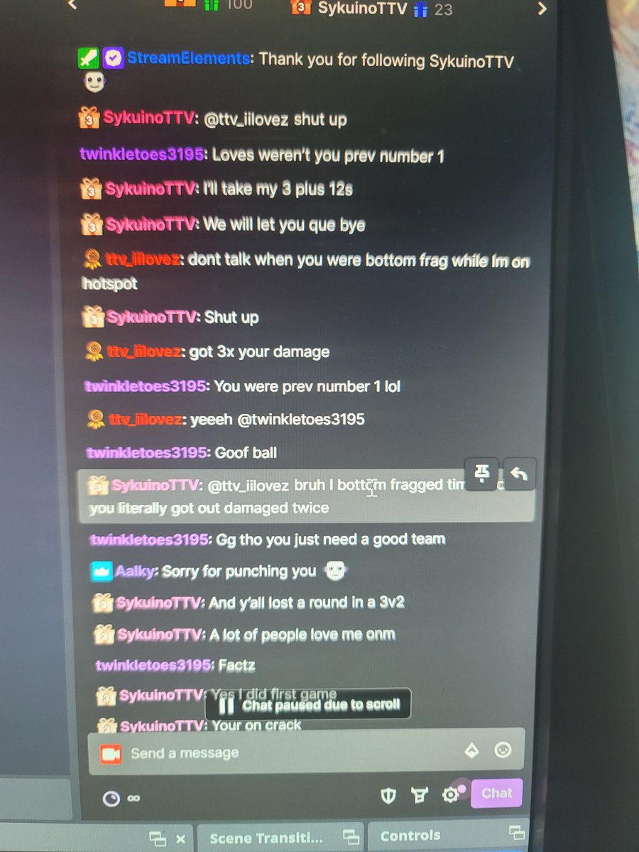 AthenasMerci on Twitter: "Why act like this in my chat. You come in telling my teamate to shut ...