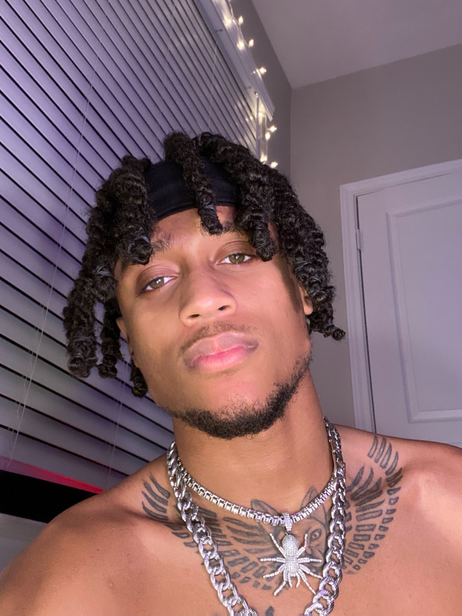 TW Pornstars - Munji. Twitter. 🐺. 3:34 AM - 10 Dec 2022