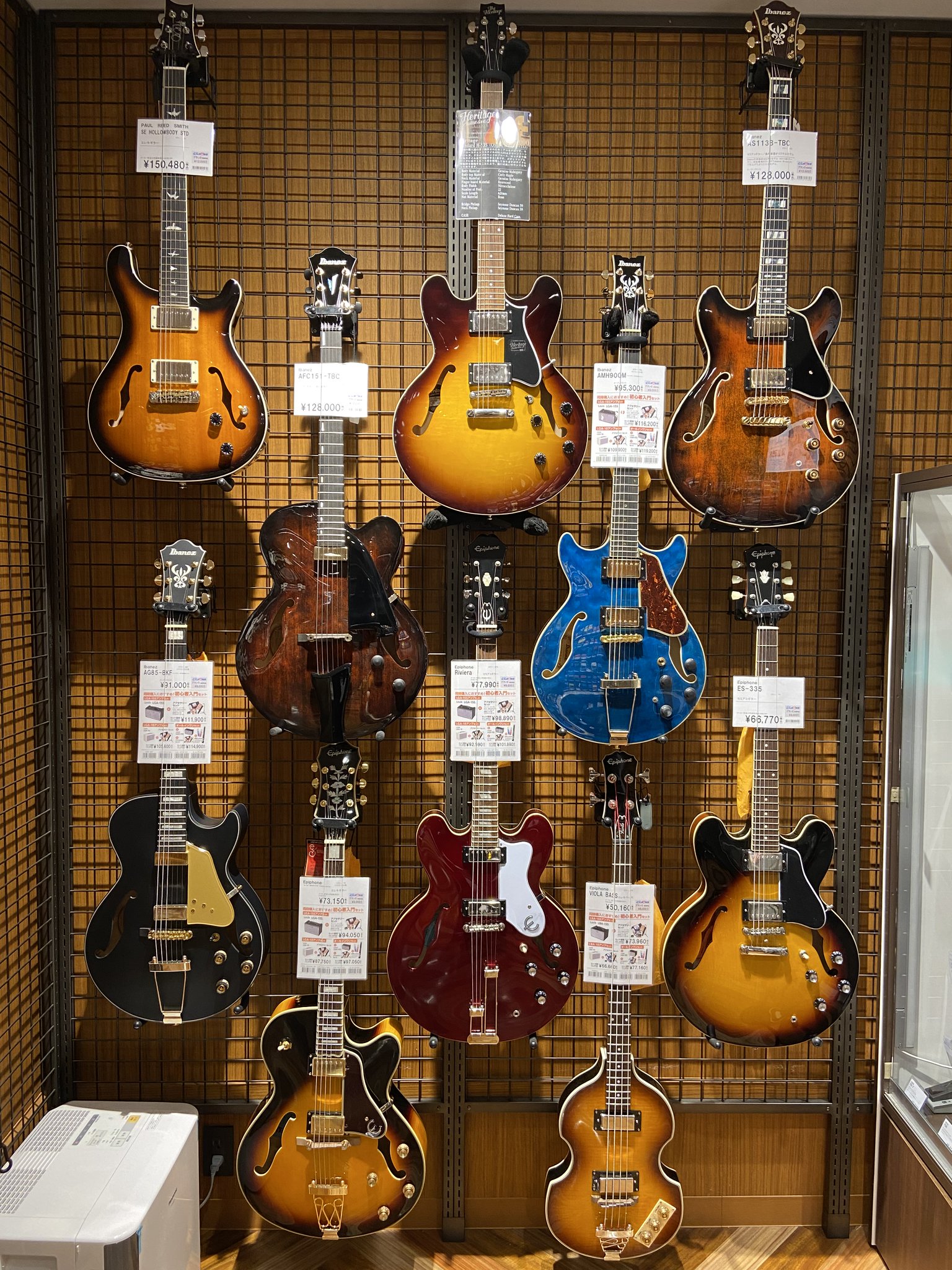 島村楽器 FKD宇都宮店 on Twitter: "【FKD宇都宮店 ギターコーナー】 セミアコ＆フルアコ多数取り揃えております！ Fホールデザインのギターはなぜこんなにカッコイイのでしょうか ...