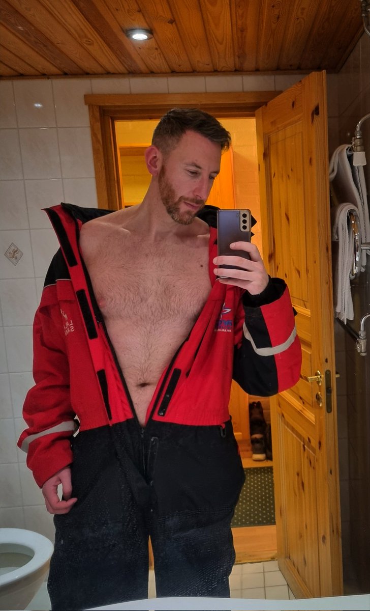 Stevo on Twitter: "Giving you -15° Sexy Flanders realness in Lapland 🥶🎅"