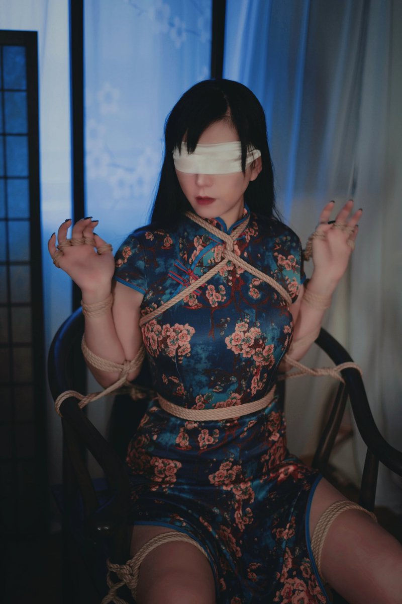 A大侠的绳与剑 on Twitter: "感觉我还需要设计一个中式风格的logo…… #绳缚 #shibari #kinbaku #縛り #緊縛"