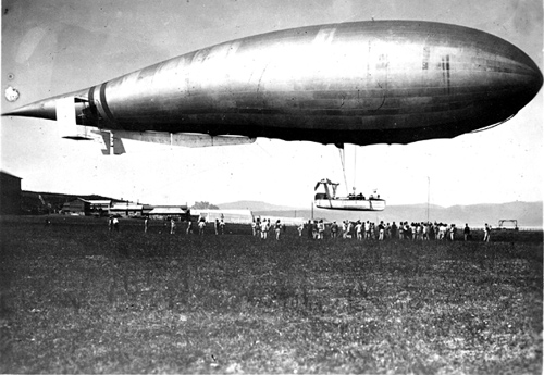 Powerful Italian dirigibles bomb Ottoman positions in Libya! The Italo ...