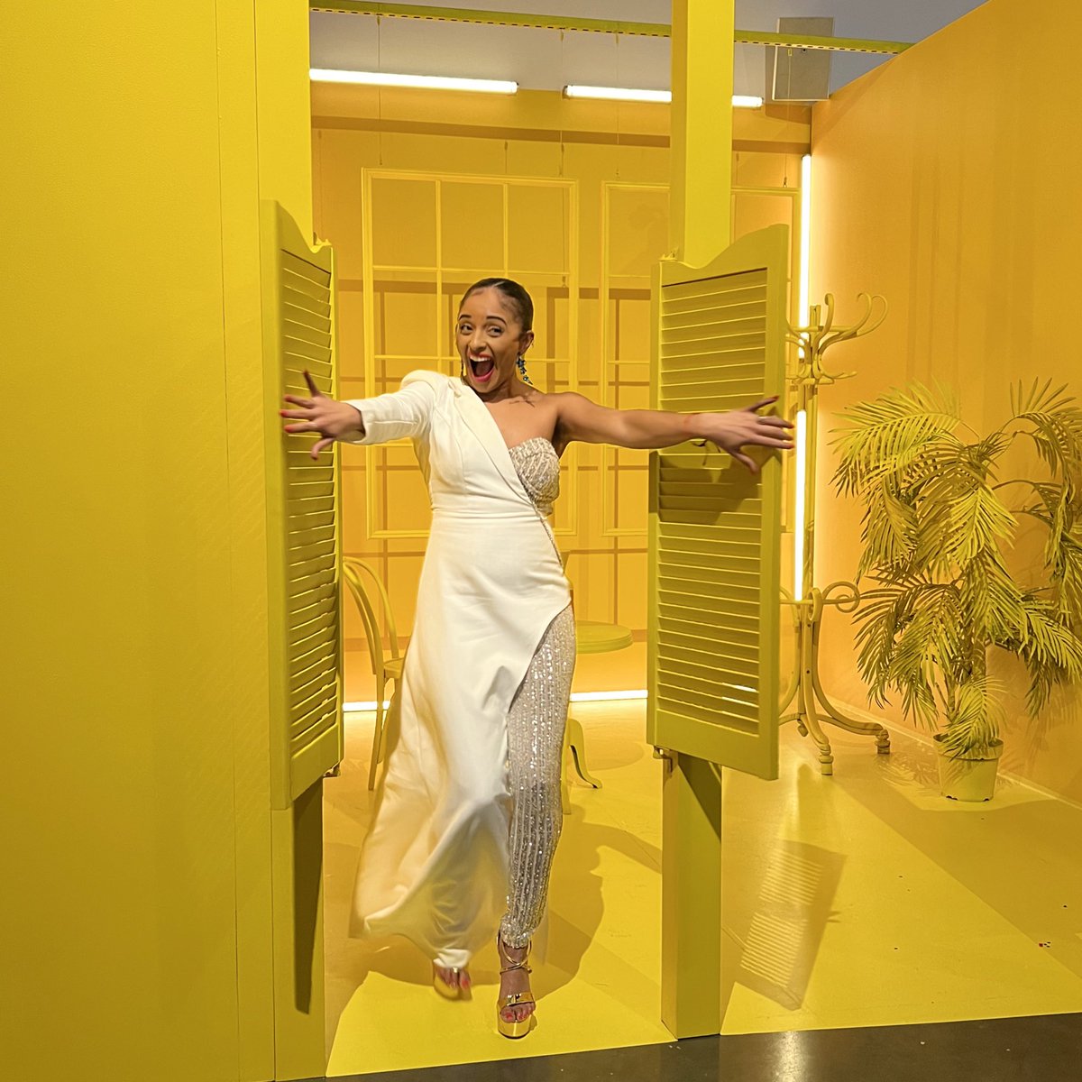 It’s showtime! Welcome to The Whitney Houston Movie Experience ...