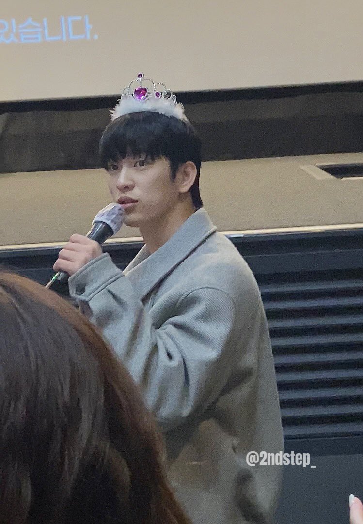 ~🅰🆁🅽~🍑🄰🄻🄻𝓙𝓲𝓷𝔂𝓸𝓾𝓷𝓰💞𝐒𝐡𝐢𝐩𝐌𝐉🐰🍑 on Twitter: "RT @2ndstep_: 2221211 크리스마스 캐럴 무대인사 왕자님인지 공쥬님인지。。。🥲🥹♥️🤍 ...