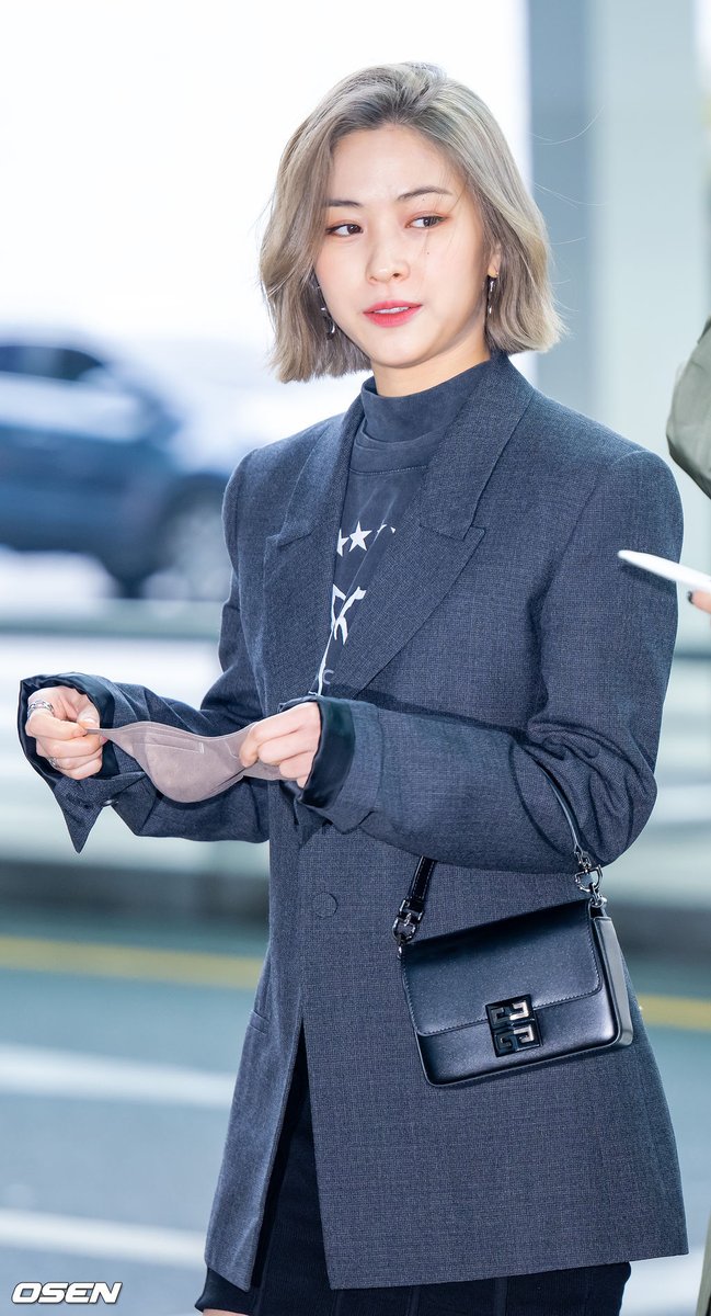Scene Ryujin ITZY on Twitter: "221212 PRESS - ITZY RYUJIN INCHEON INTL AIRPORT ARRIVAL #ITZY # ...