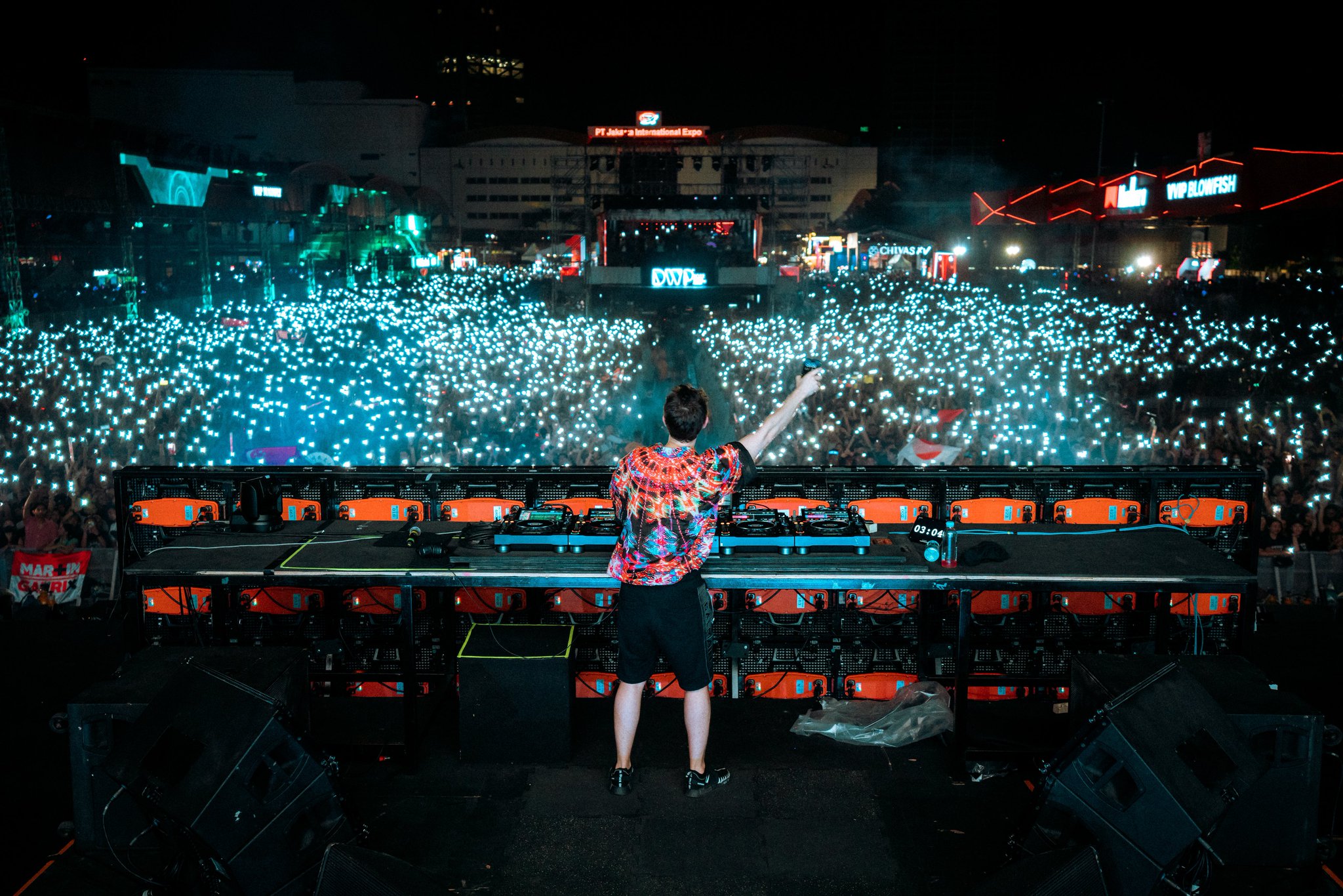 Zedd on Twitter: "I LOVE YOU JAKARTA 😍♥️. https://t.co/THoH9xncJ3" / Twitter