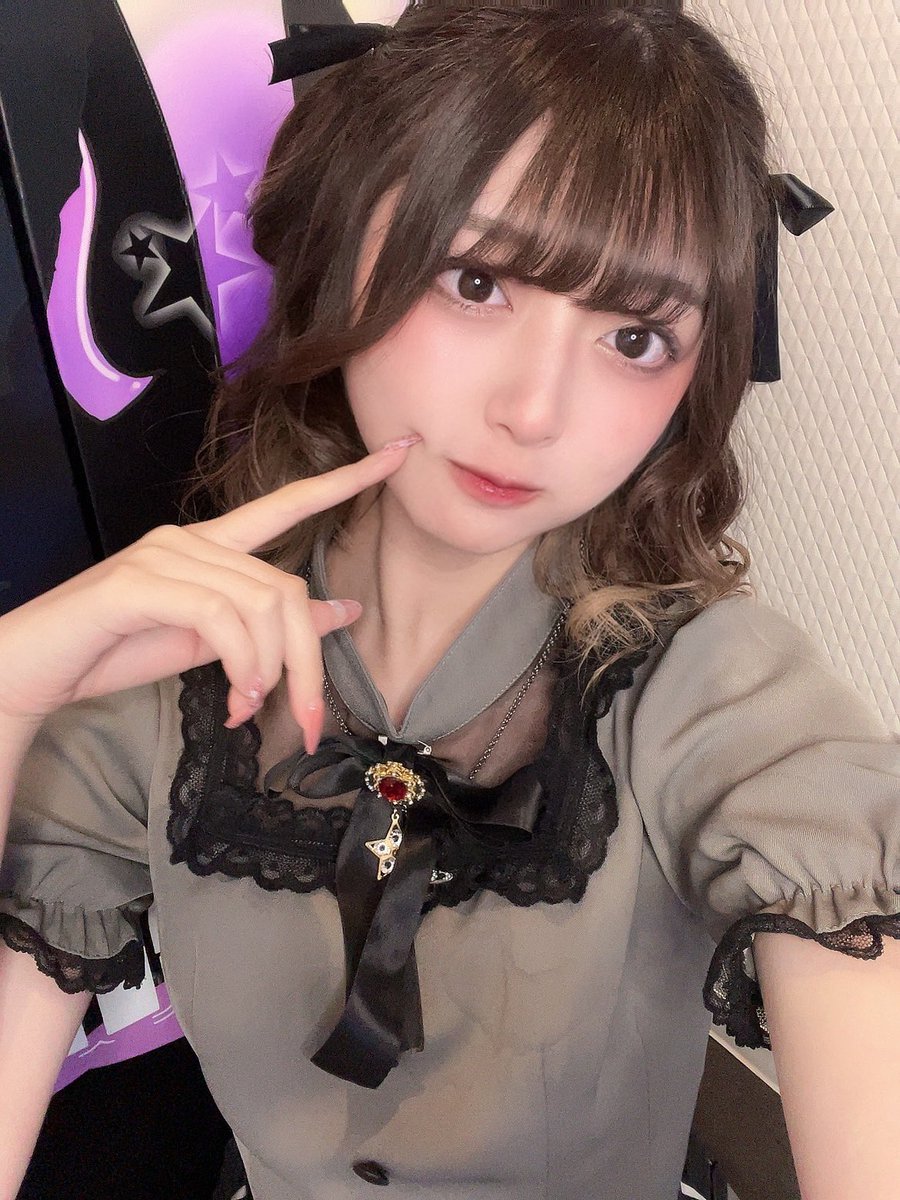 城丸香織 on Twitter: "RT @hima_wapi: 二日間のゲスト出勤ありがとうございました🫶🏻 みんなとお酒飲めて色んなお話も出来て距離も近くてとっても楽しくてとっても充実感の ...