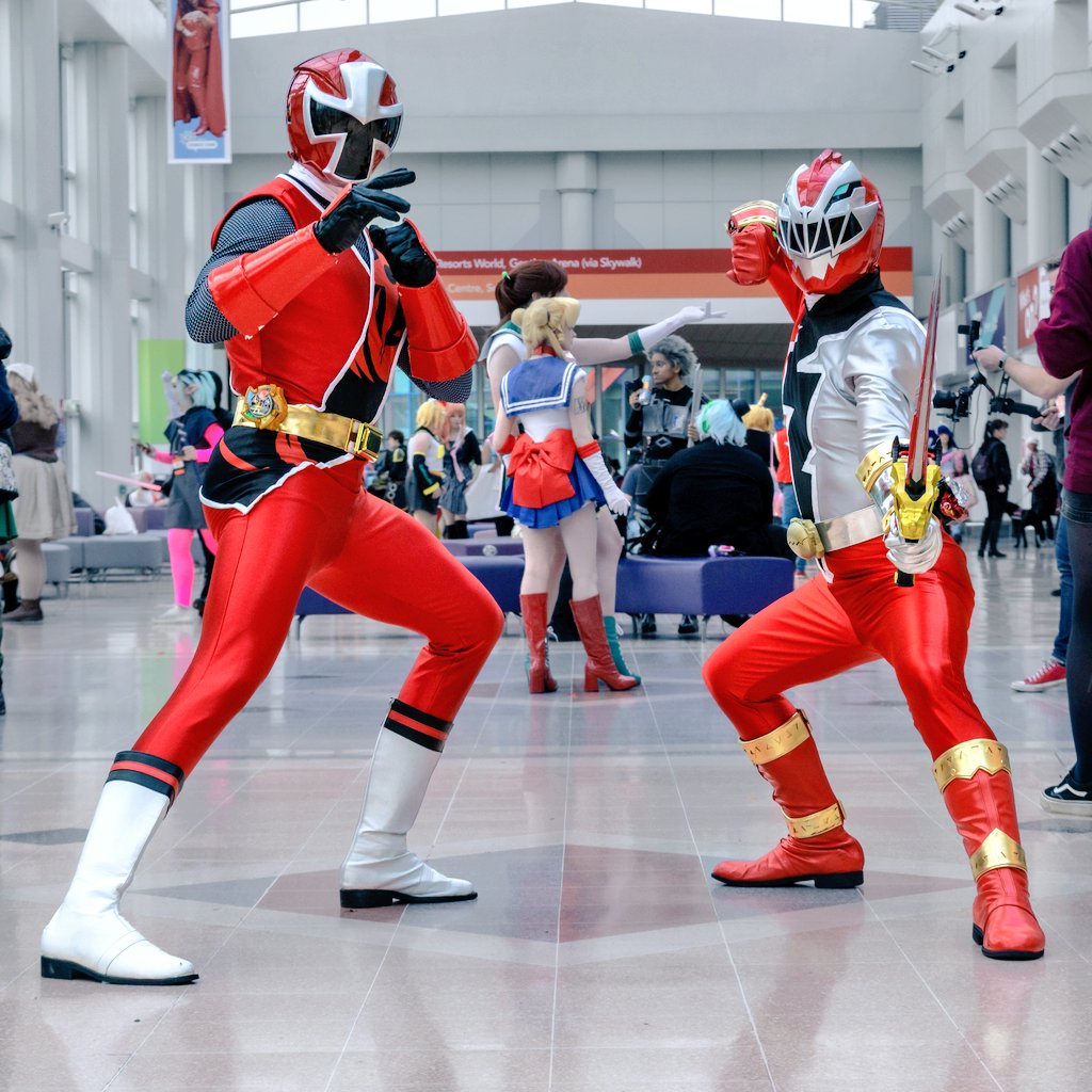 SentaiFive (戦隊ファイヴ) on Twitter: "RT @PRUnreleased: Another one from #MCMBirmingham. Big thanks ...