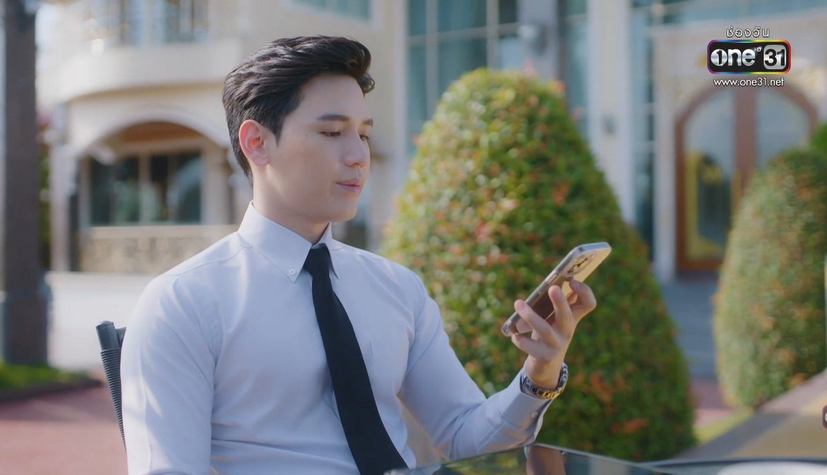 one31thailand on Twitter: "RT @wjsp2: คุณบุญผเรศน์ สว่างวาบอะไรปานนั้น #ดงดอกไม้ep4 #Newwiee"