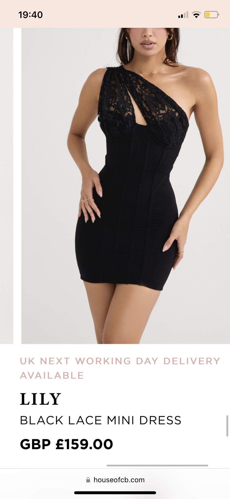 iwantclips MADAM SAMANTHA femdom on Twitter: "@JohnSrensen2 Which one ?? https://t.co/ko5DRzPoX9 ...