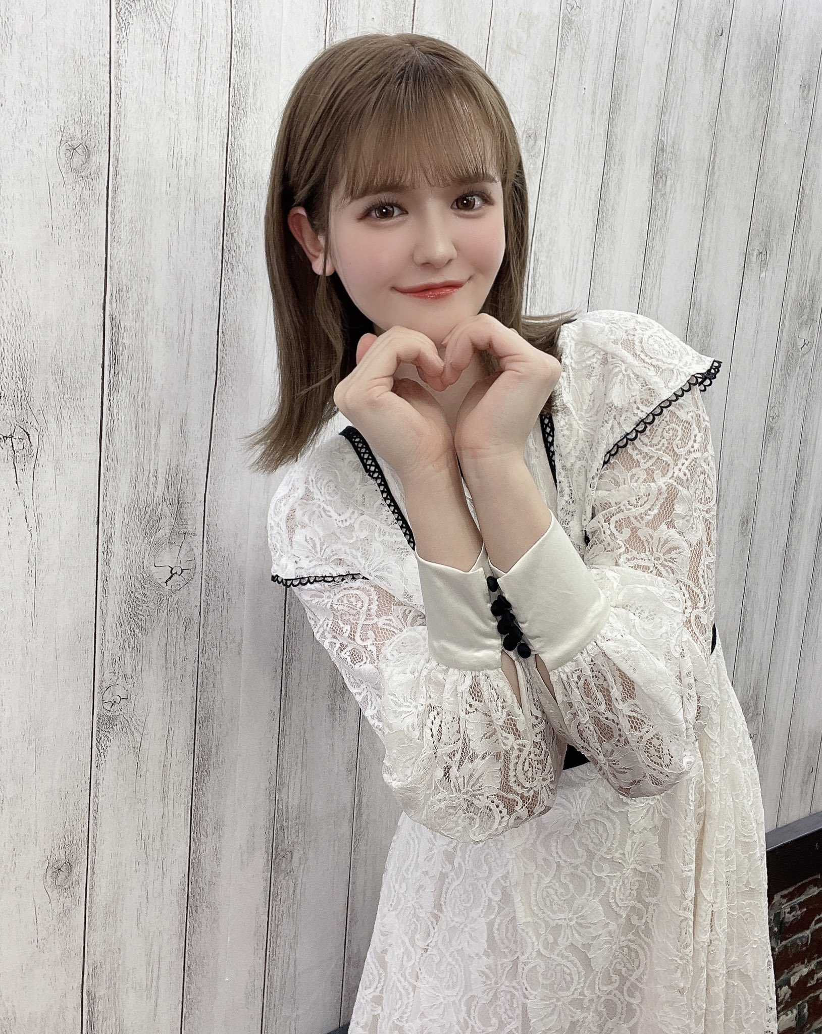 千鶴えま Emma Chizuru🕊🤍 on Twitter: "おはよう♡ 早起きしちゃった🫶🏻 今日もいちにち一緒にがんばろうね🥳 https://t.co/HtpCkzOzTv ...