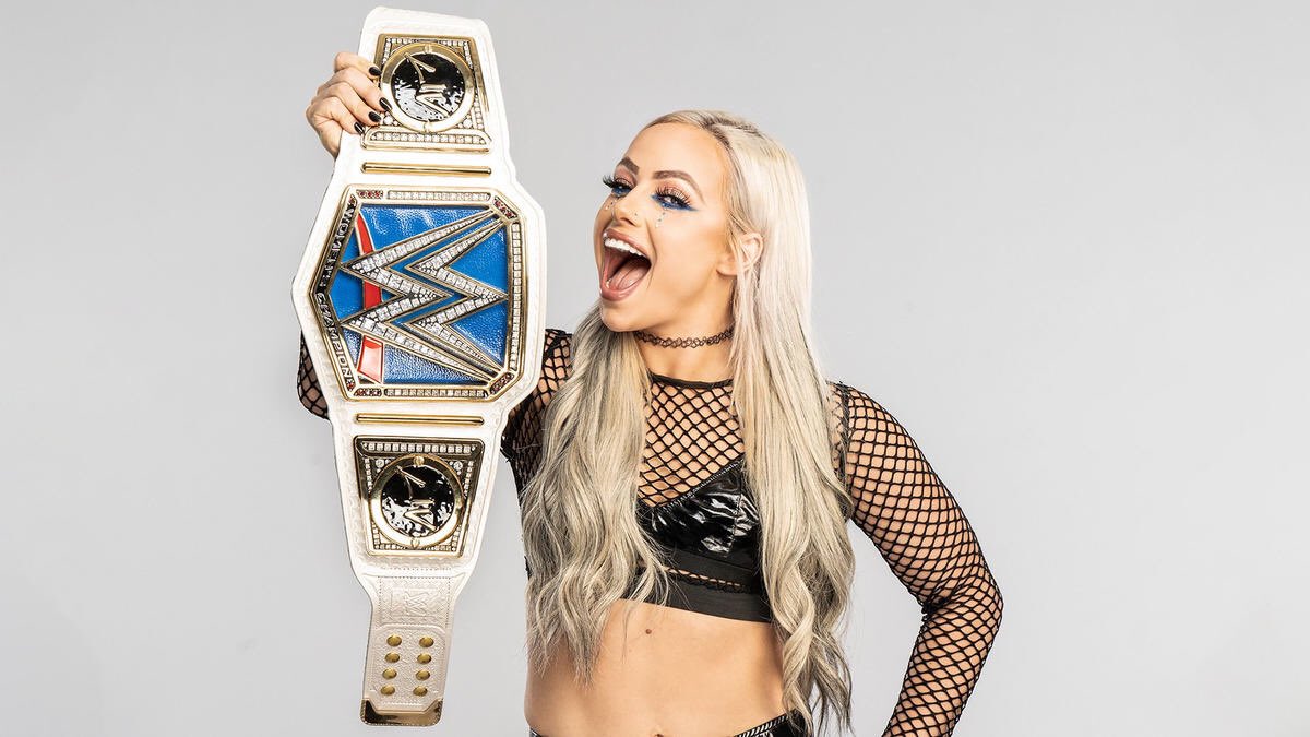 lightyagami573 on Twitter: "RT @JonnyLeTran5: Liv Morgan as the SmackDown women’s champion that ...
