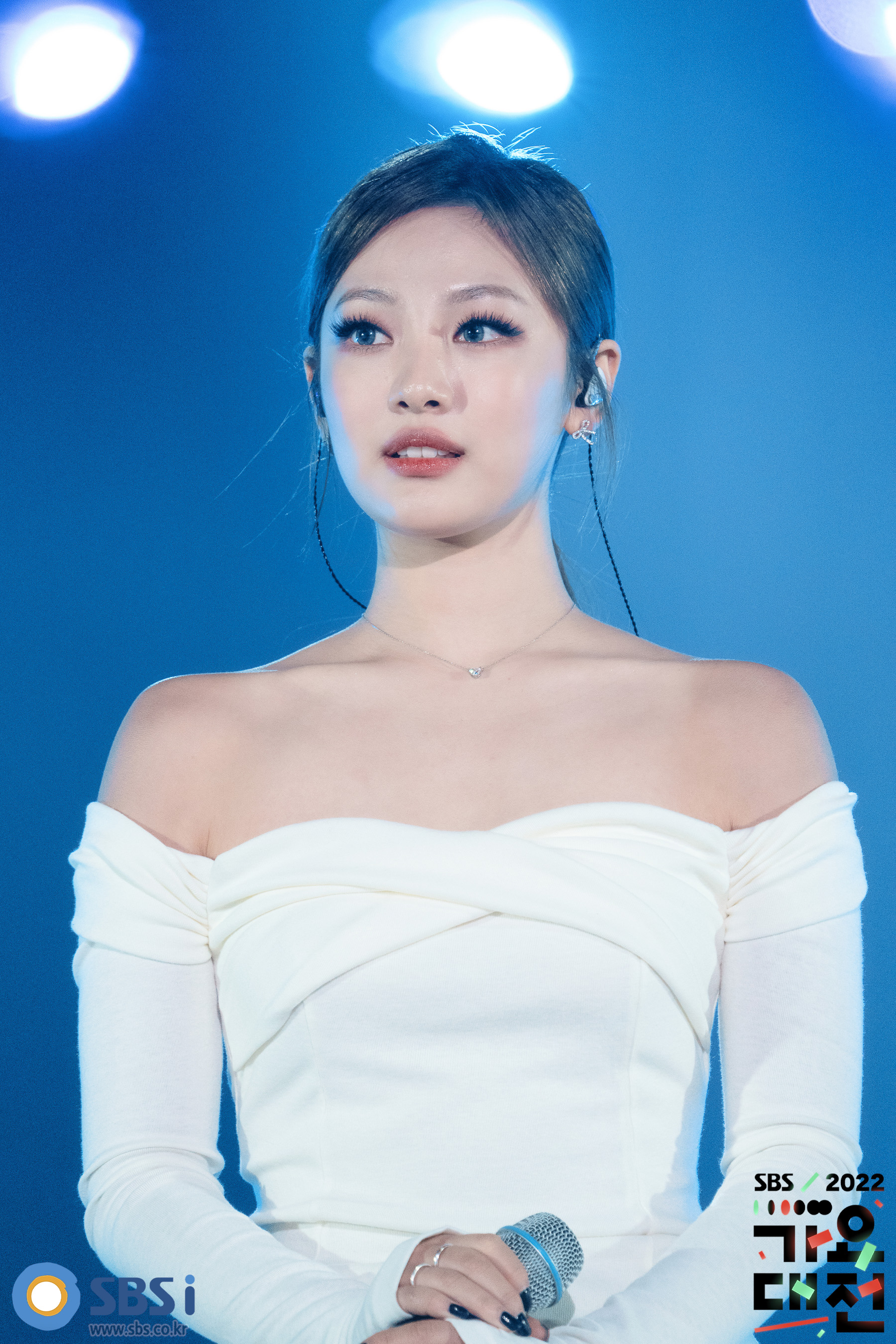 SBS 인기가요 (SBS Inkigayo) on Twitter: "📍2022 SBS 가요대전🎄 엔시티127 도영 X 에스파 닝닝 비하인드 포토📸 MORE🔗https://t ...