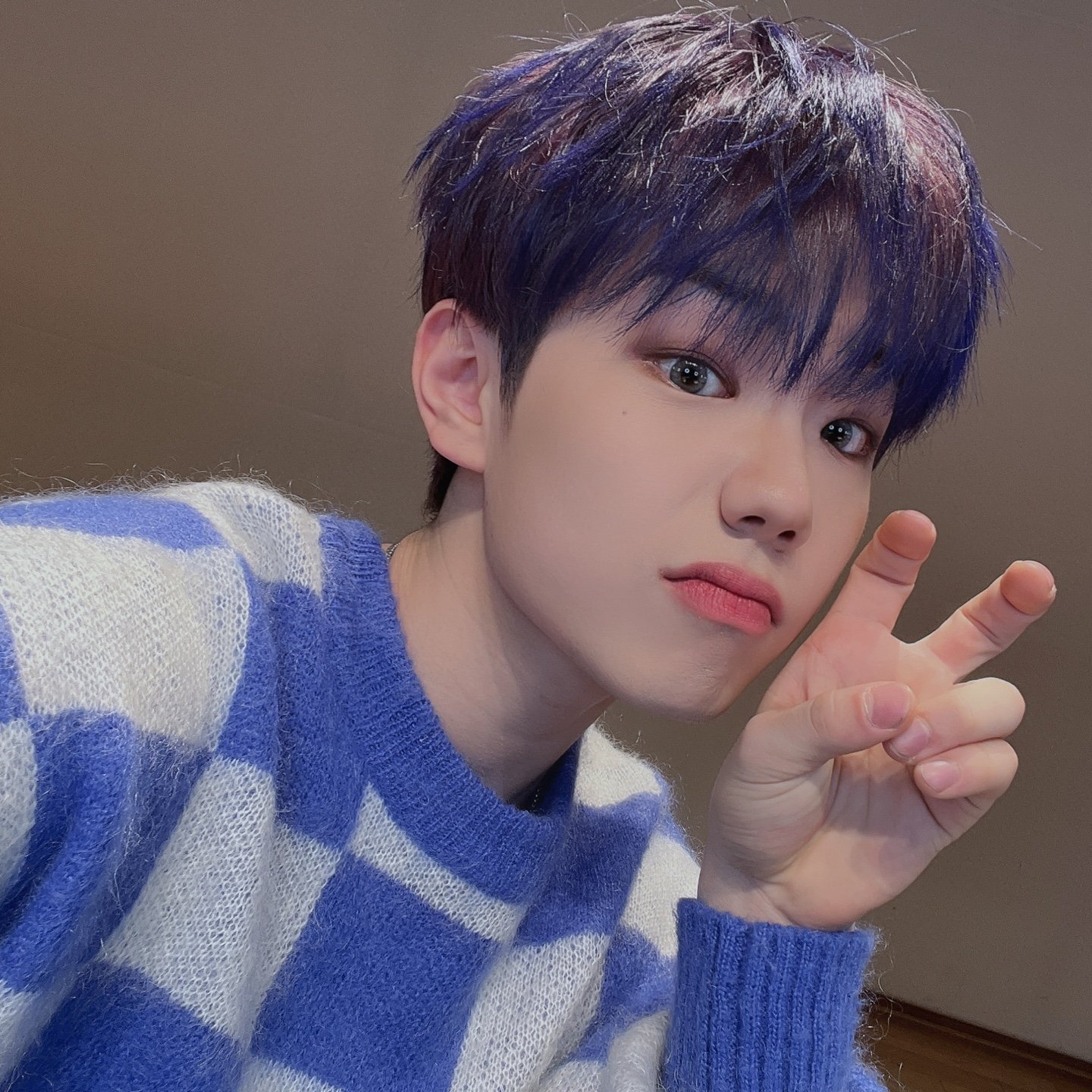 E'LAST(엘라스트) on Twitter: "메리 크리스마스 울 엘링 ️ #ELAST #엘라스트 #WONJUN #원준 https://t.co/yezwoFdSyF ...