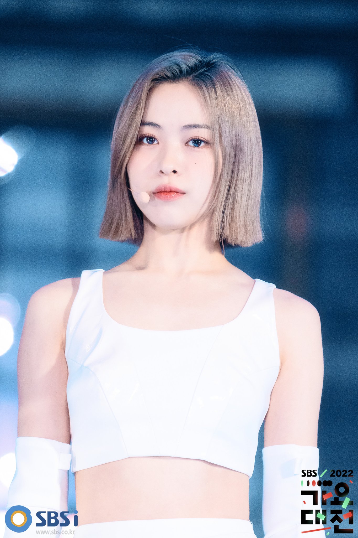 SBS 인기가요 (SBS Inkigayo) on Twitter: "📍2022 SBS 가요대전🎄 ITZY(있지) 비하인드 포토📸 MORE🔗https://t.co ...