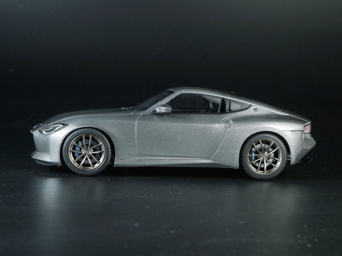 タミヤ スケールモデル on Twitter: "RT @Take_Channel36: タミヤ1/24新型フェアレディZ(RZ34)2台目が完成しました♪ 今回は実車再現ということでダーク ...