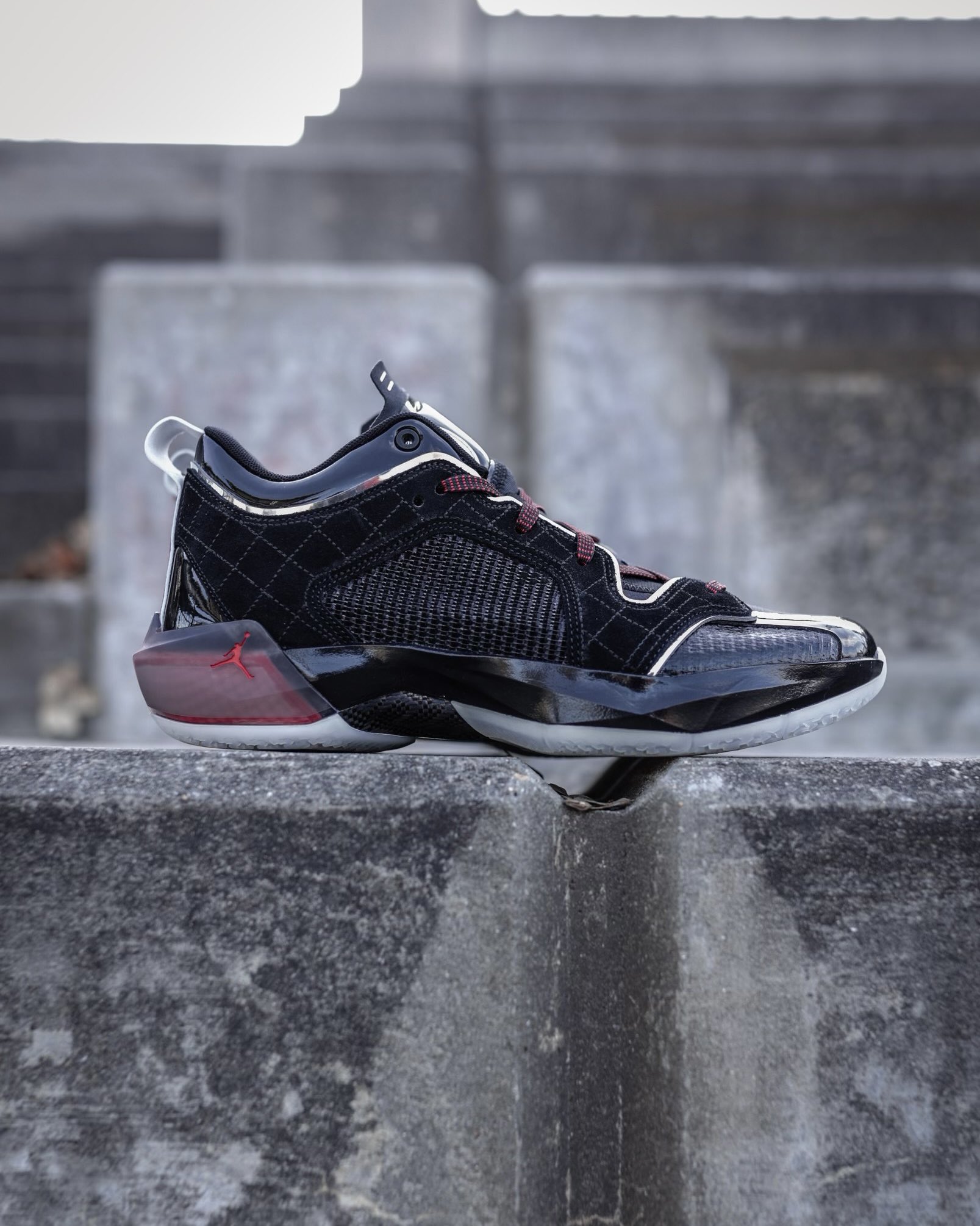 Nice Kicks on Twitter: "Jayson Tatum debuts his new Mustang-inspired AJ37 PE 🔥 #NBAXmas https ...