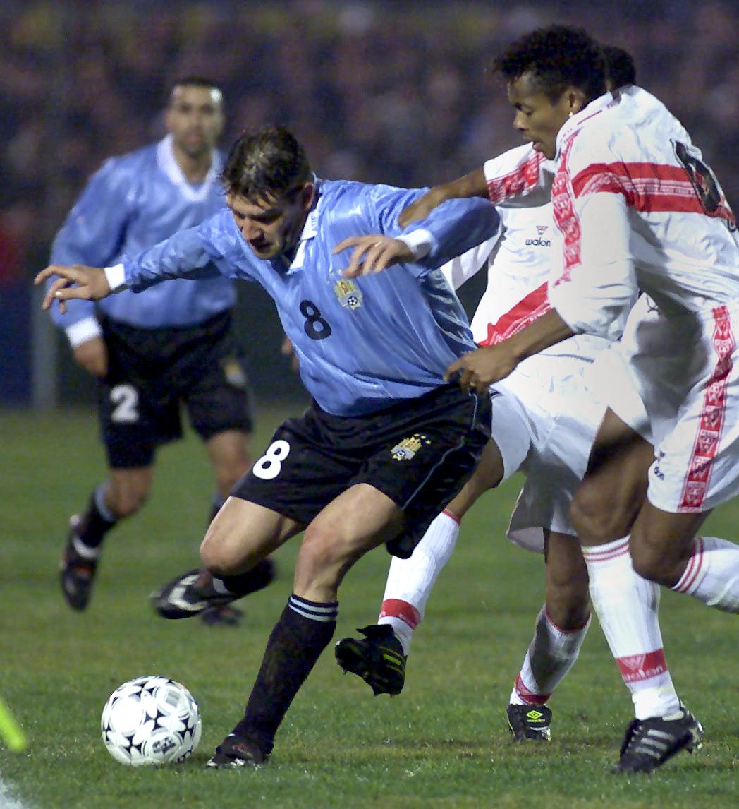 La Zurda De Recoba On Twitter Rt Elgraficoweb 🖤 El Fútbol Uruguayo