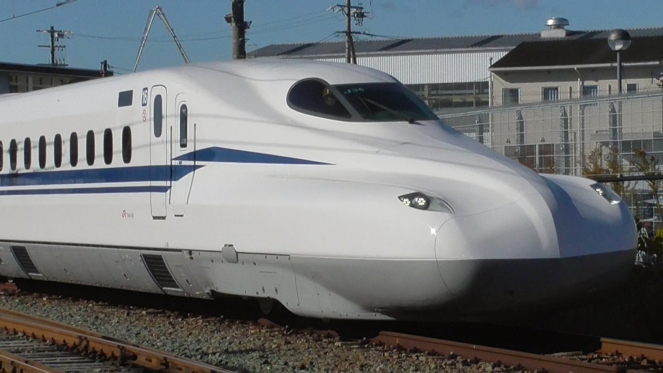 つるてか on Twitter: "N700S J36編成浜松工場構内移動 https://t.co/vGx5eFJpCT" / Twitter