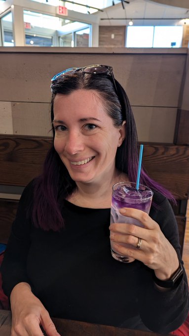 MILF TW Pornstars - Onehourcouple. Pictures and videos from Twitter.