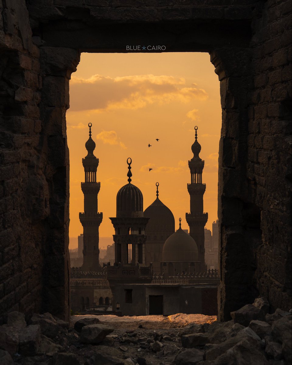 You can see the World through Cairo’s architecture. - المسلسل من Blue ...