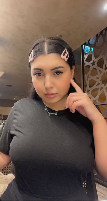 TW Pornstars - Alexandra Doremi. Pictures and videos from Twitter.