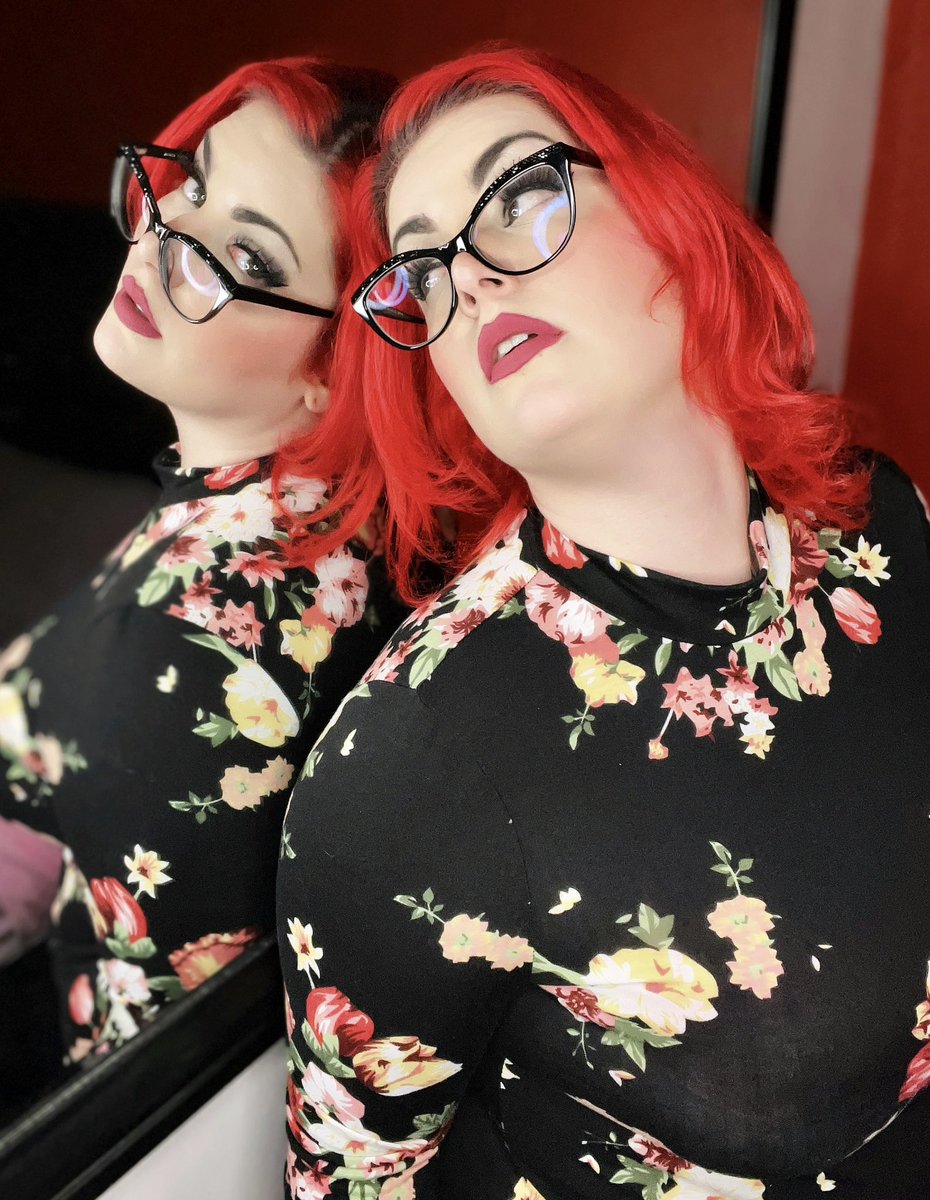 BUSTY PARADISE 48K on Twitter: "RT @Gaberiellasm: No promo just another double look"